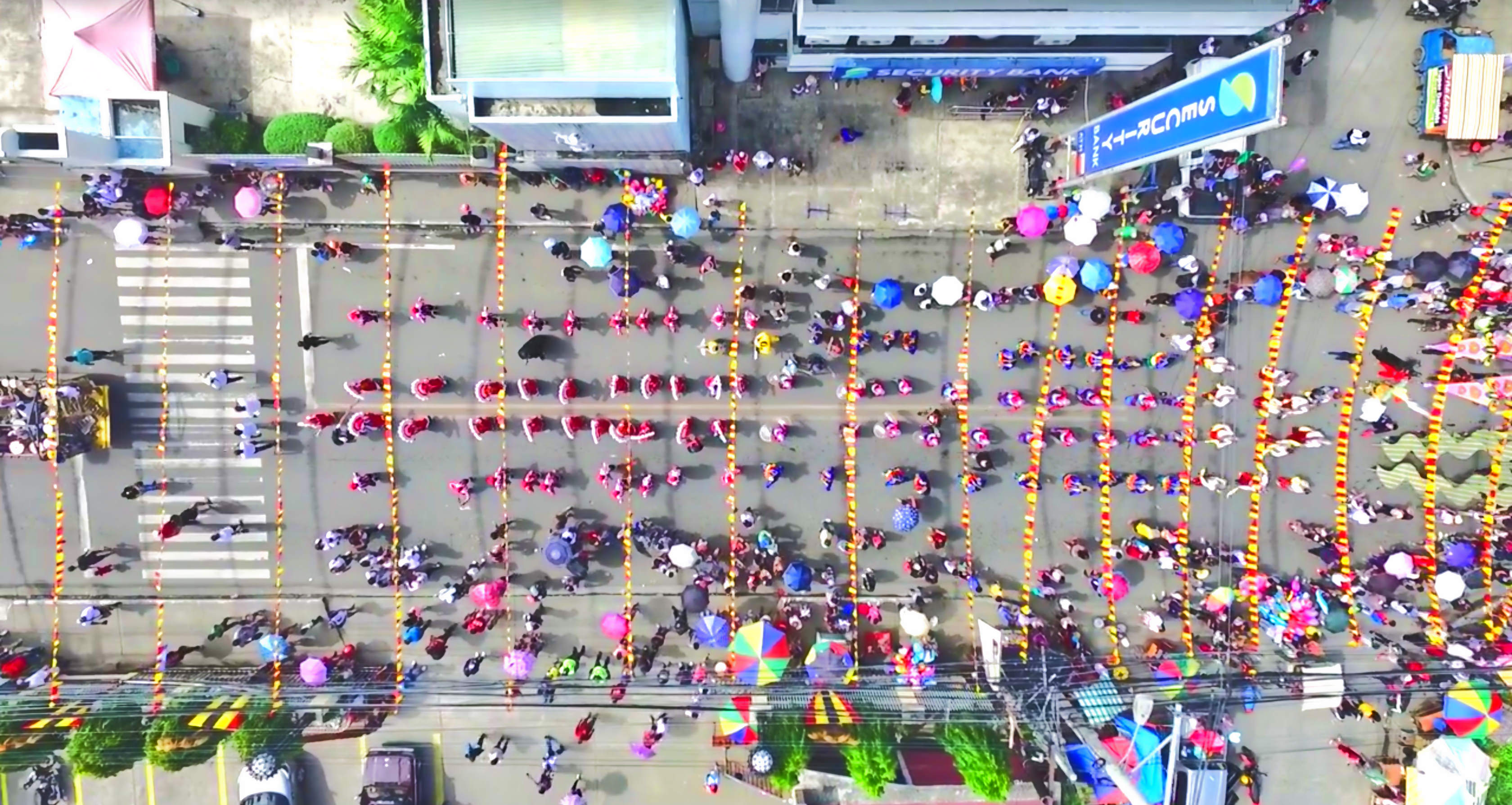 VIDEO: Diyandi Festival Street Dancing Competition from Above