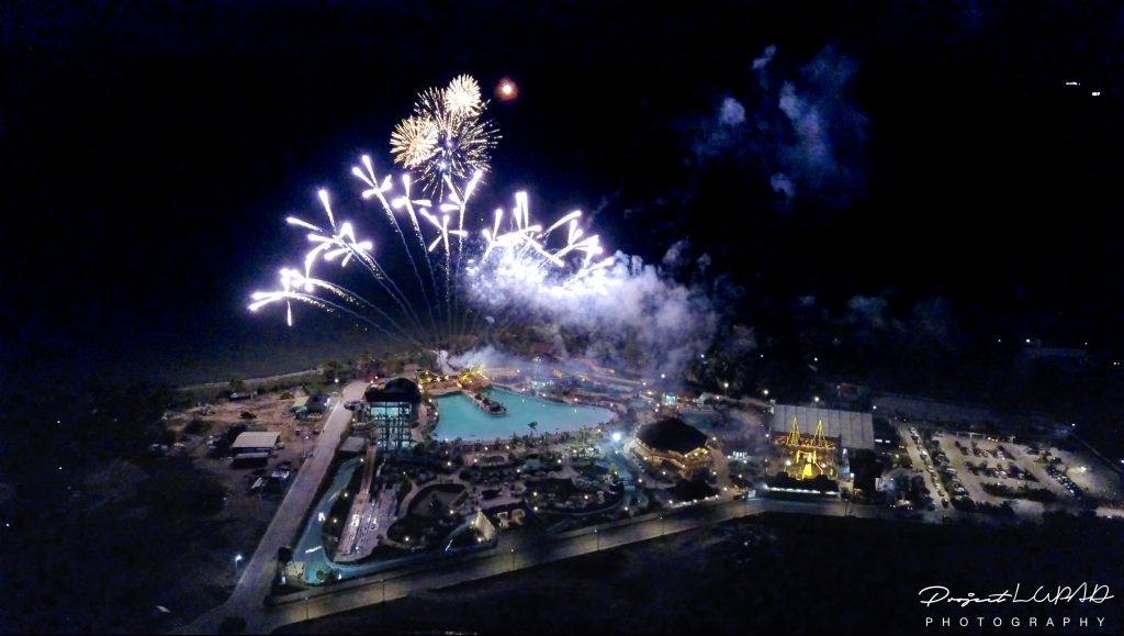 PHOTOS: Splashtacular Yearend Fireworks at Seven Seas Waterpark