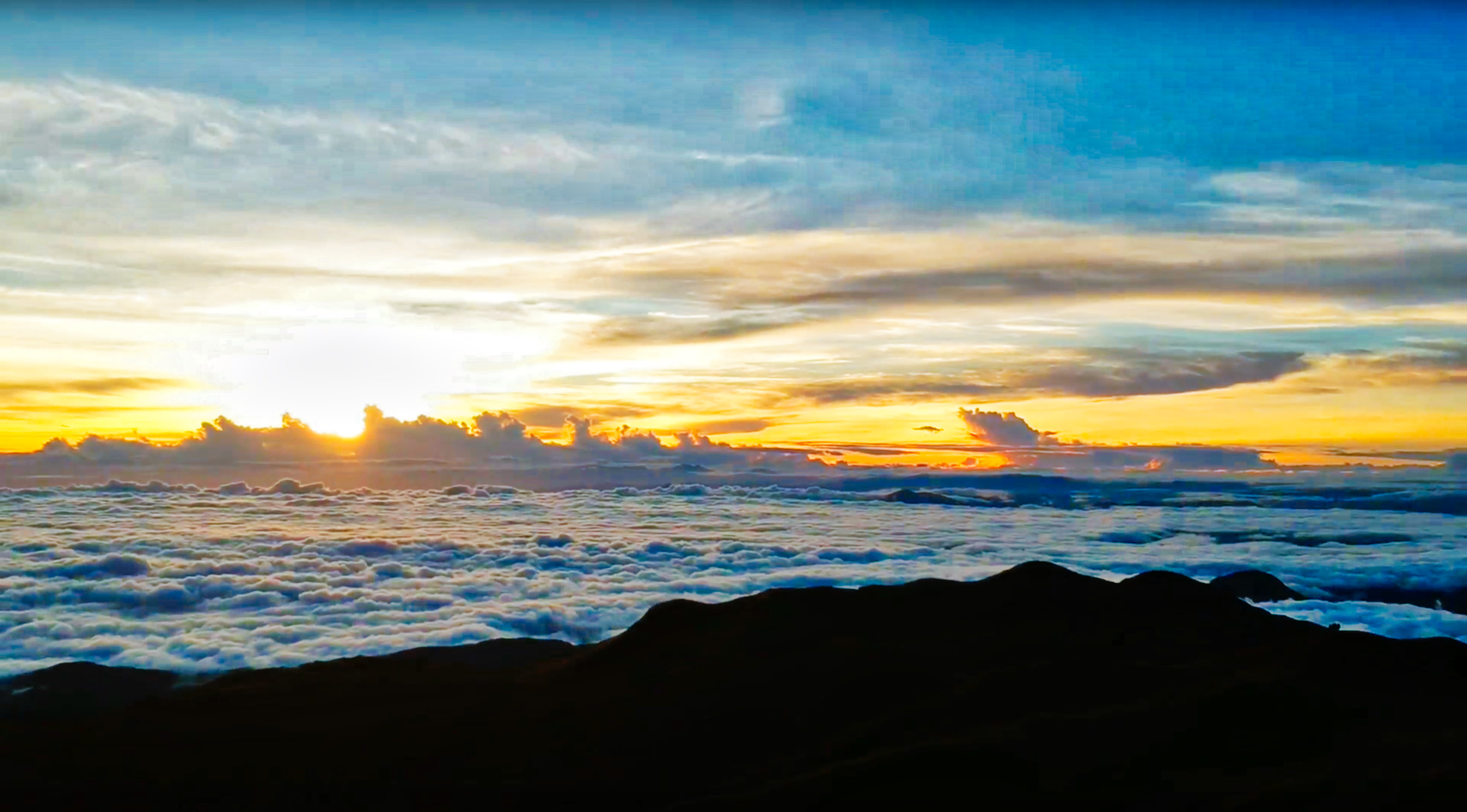 VIDEO: Breathtaking Sea of Clouds at Mount Pulag VIDEO: Breathtaking Sea of Clouds at Mount Pulag