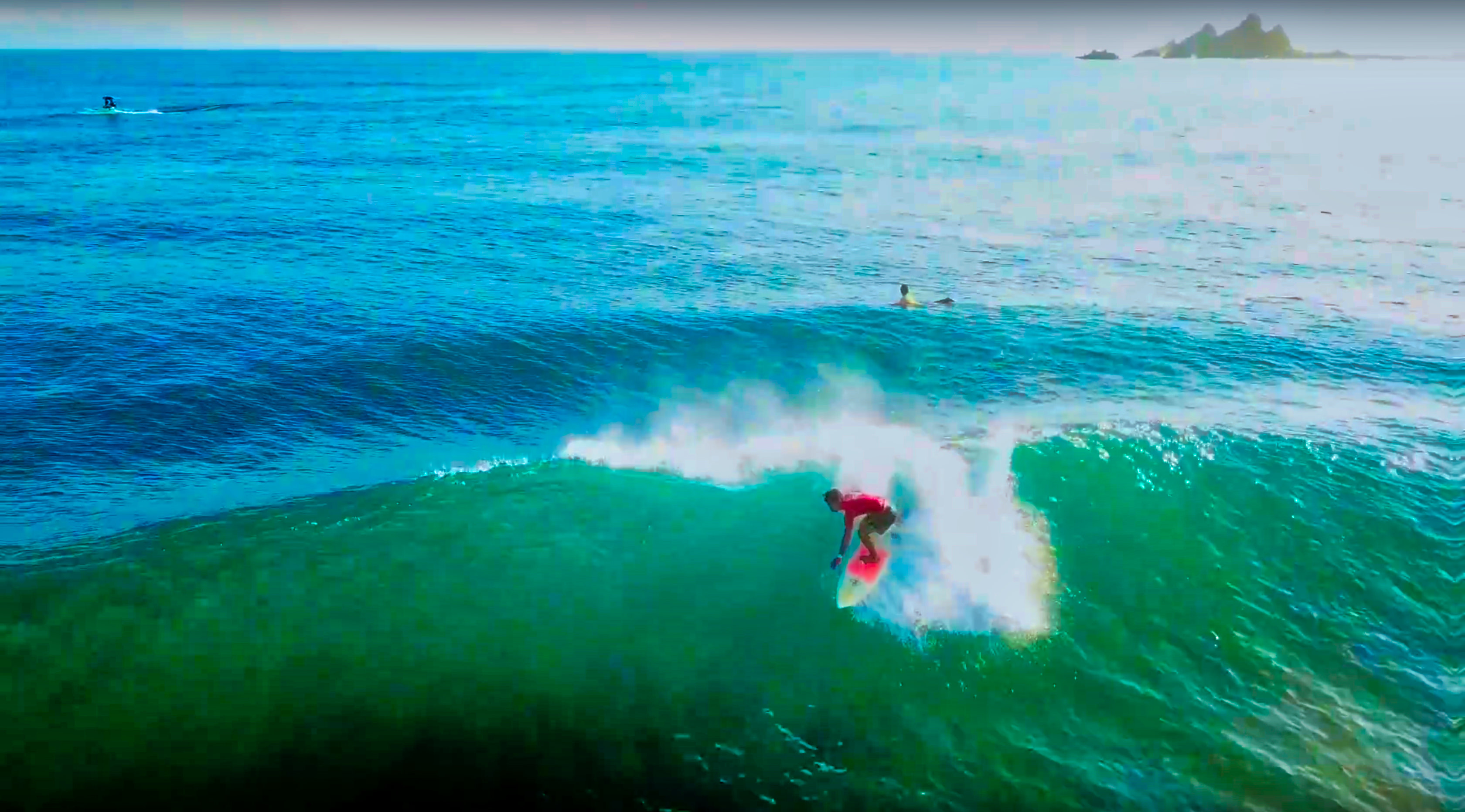VIDEO: Cobra Reef Master 2018 Baler Philippines Aerial View