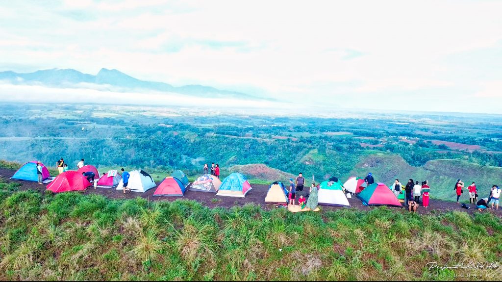 PHOTOS: Breathtaking Panimahawa Ridge Above the Clouds
