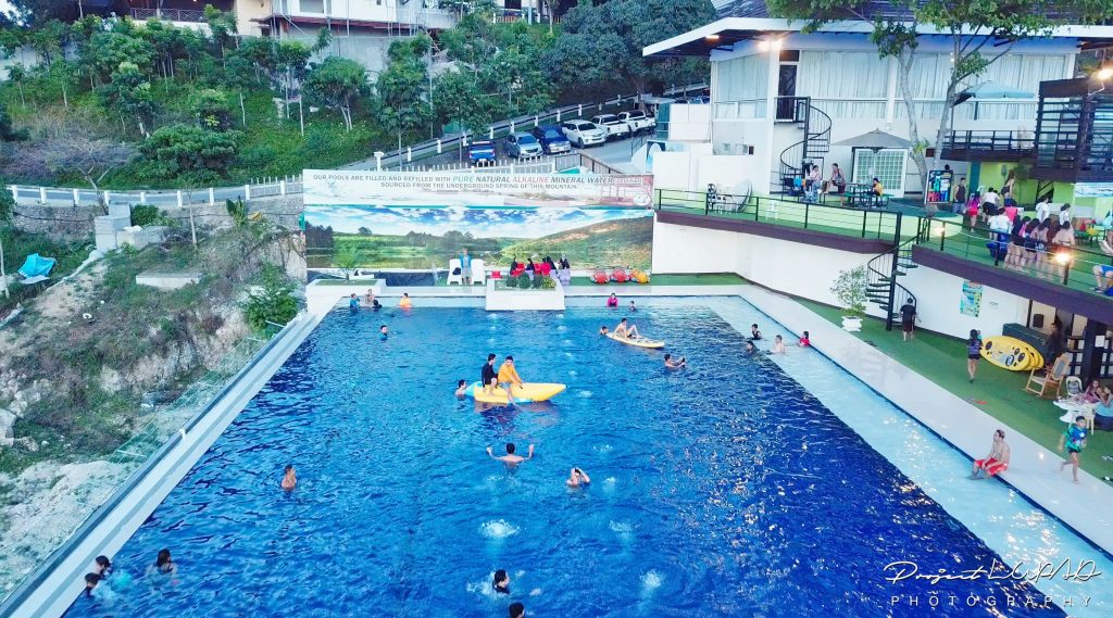 PHOTOS: Infinity Pools at Ultra Winds Mountain Resort