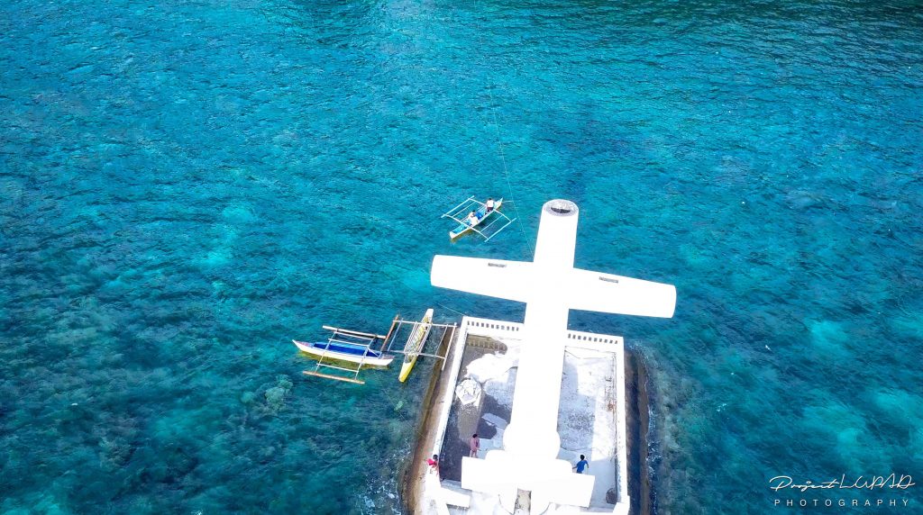 PHOTOS: Underwater Cemetery in the Philippines