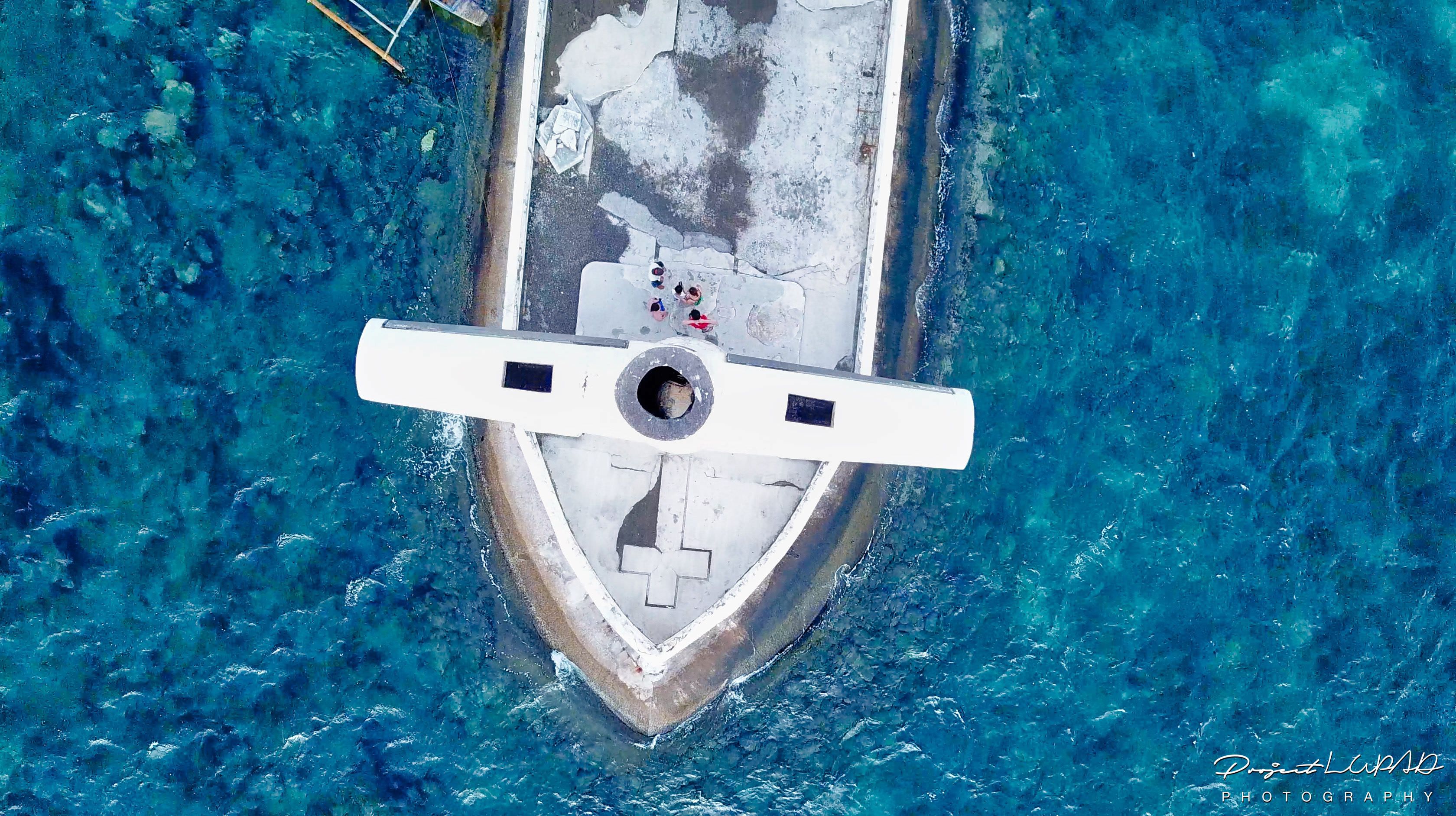 PHOTOS: Underwater Cemetery in the Philippines
