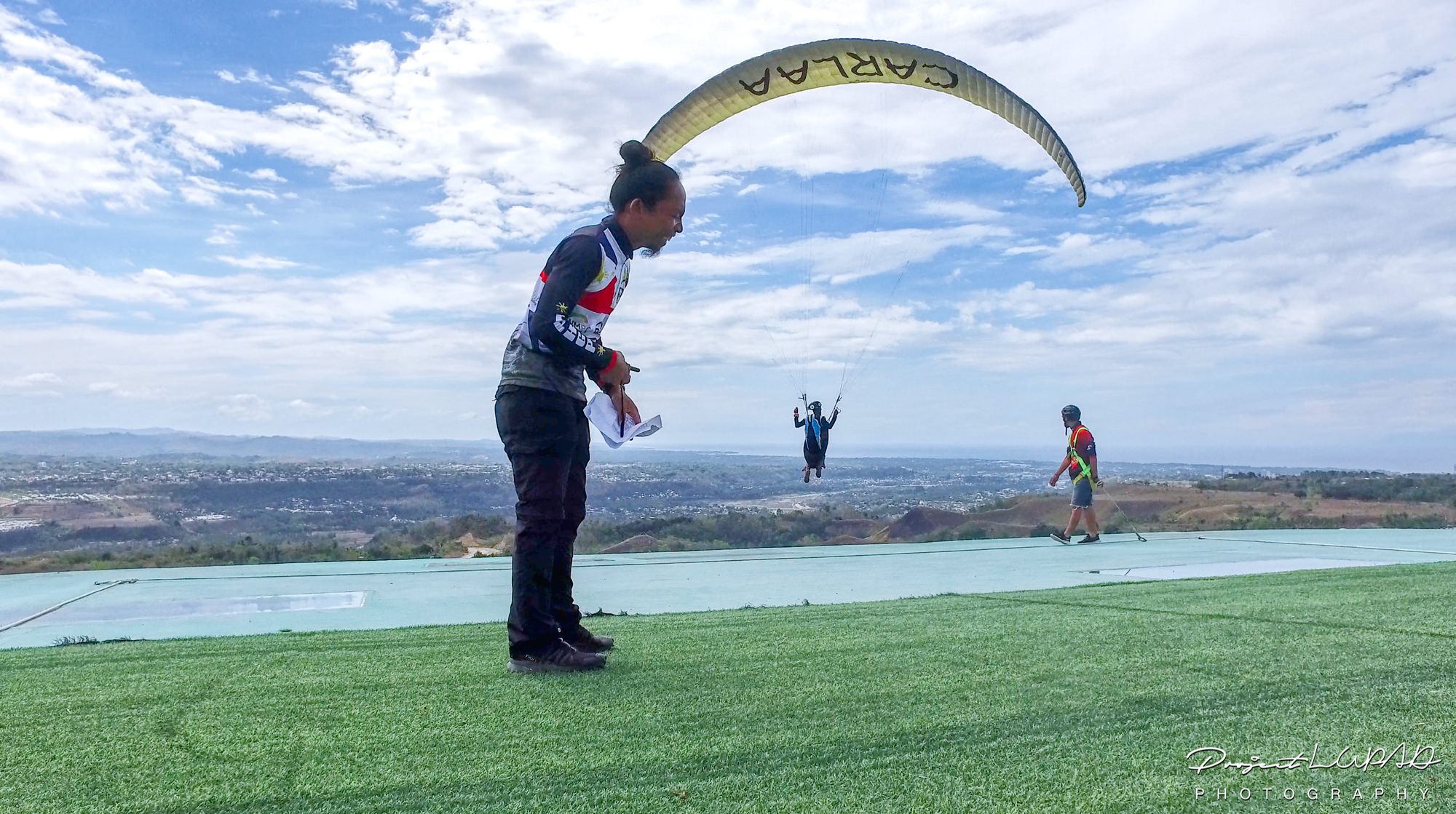 VIDEO: Paragliding Accuracy Competition at Amaya View Cagayan de Oro
