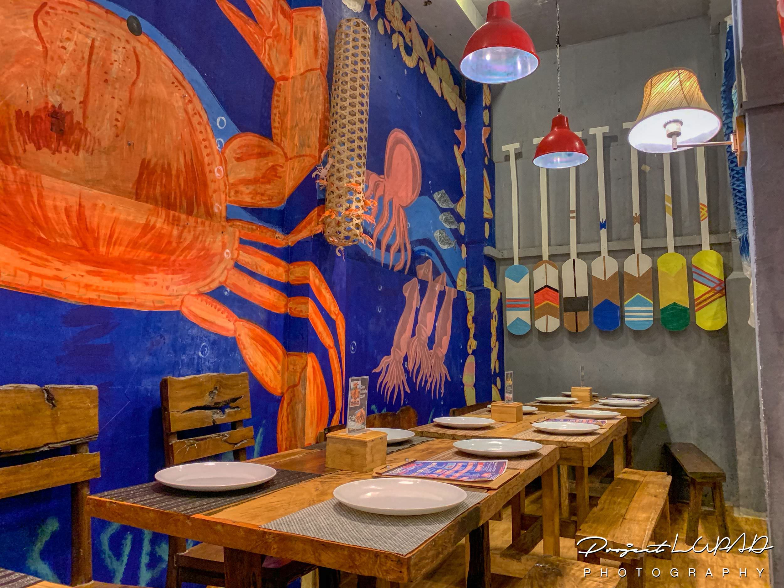 PHOTOS: Instagrammable Happy Crabs Seafood Restaurant