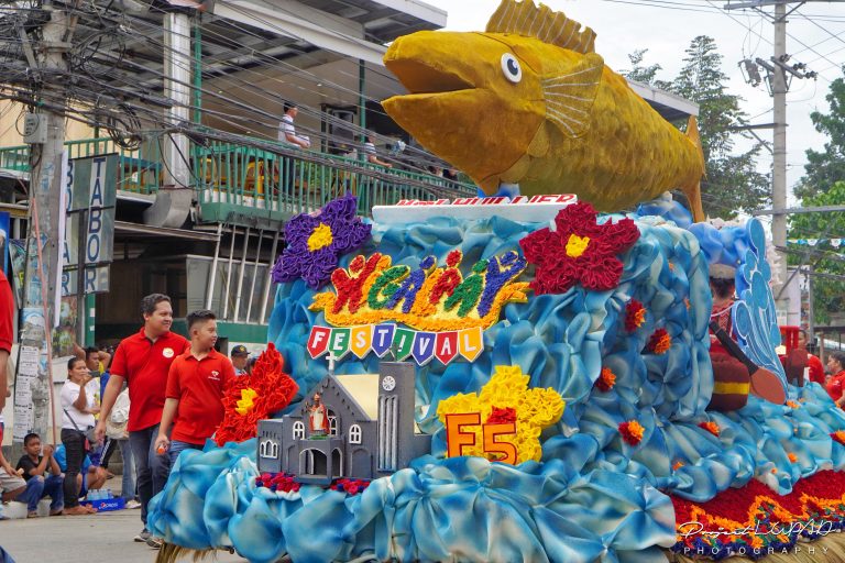 Higalaay Civic Military Parade and Floats 2019