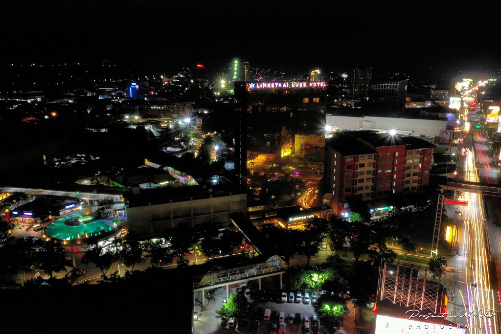 Limketkai Luxe Hotel Pool Bar Takeover