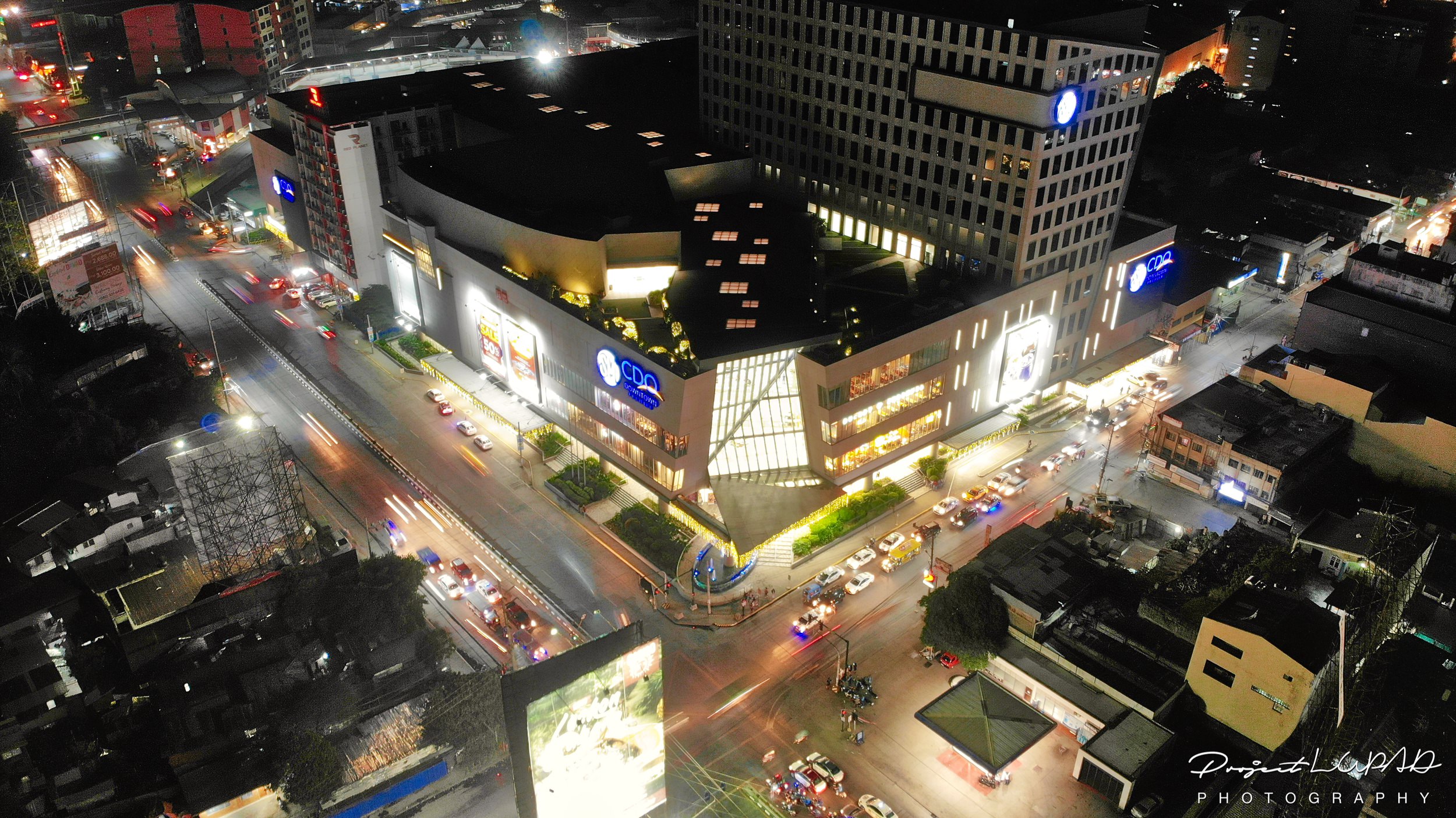CM Recto Avenue in CDO at Night as of October 2019