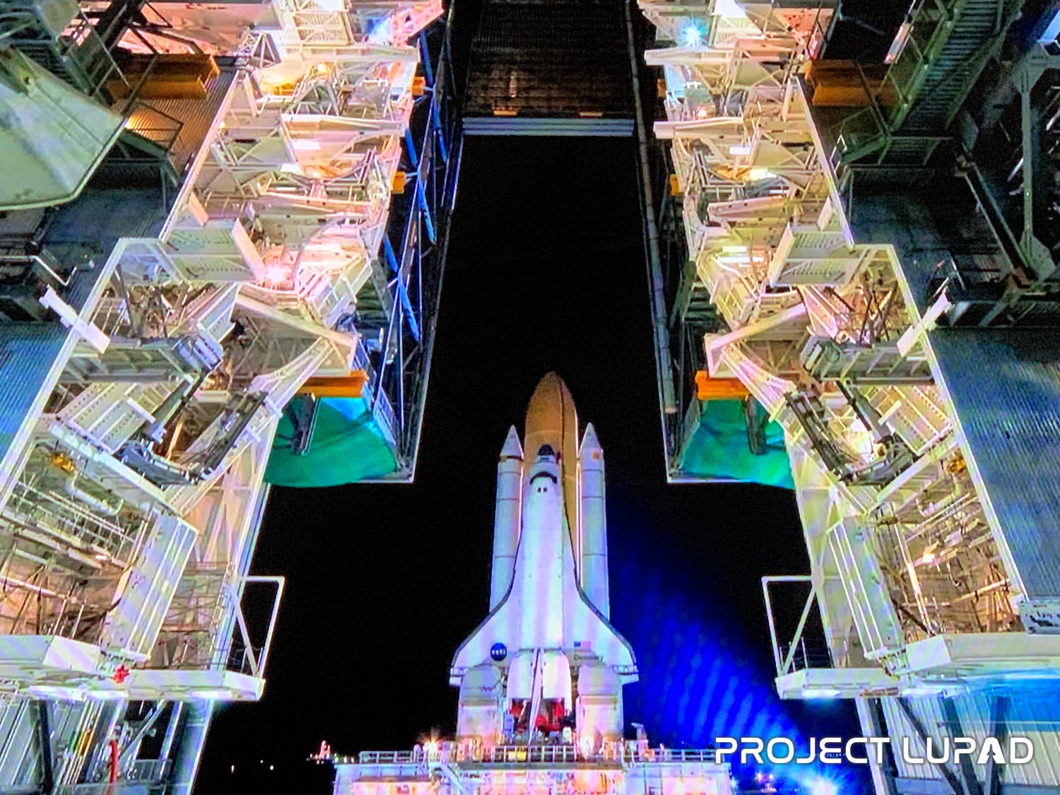 NASA's Space Shuttle Endeavour at Samuel Oschin Pavilion, Los Angeles