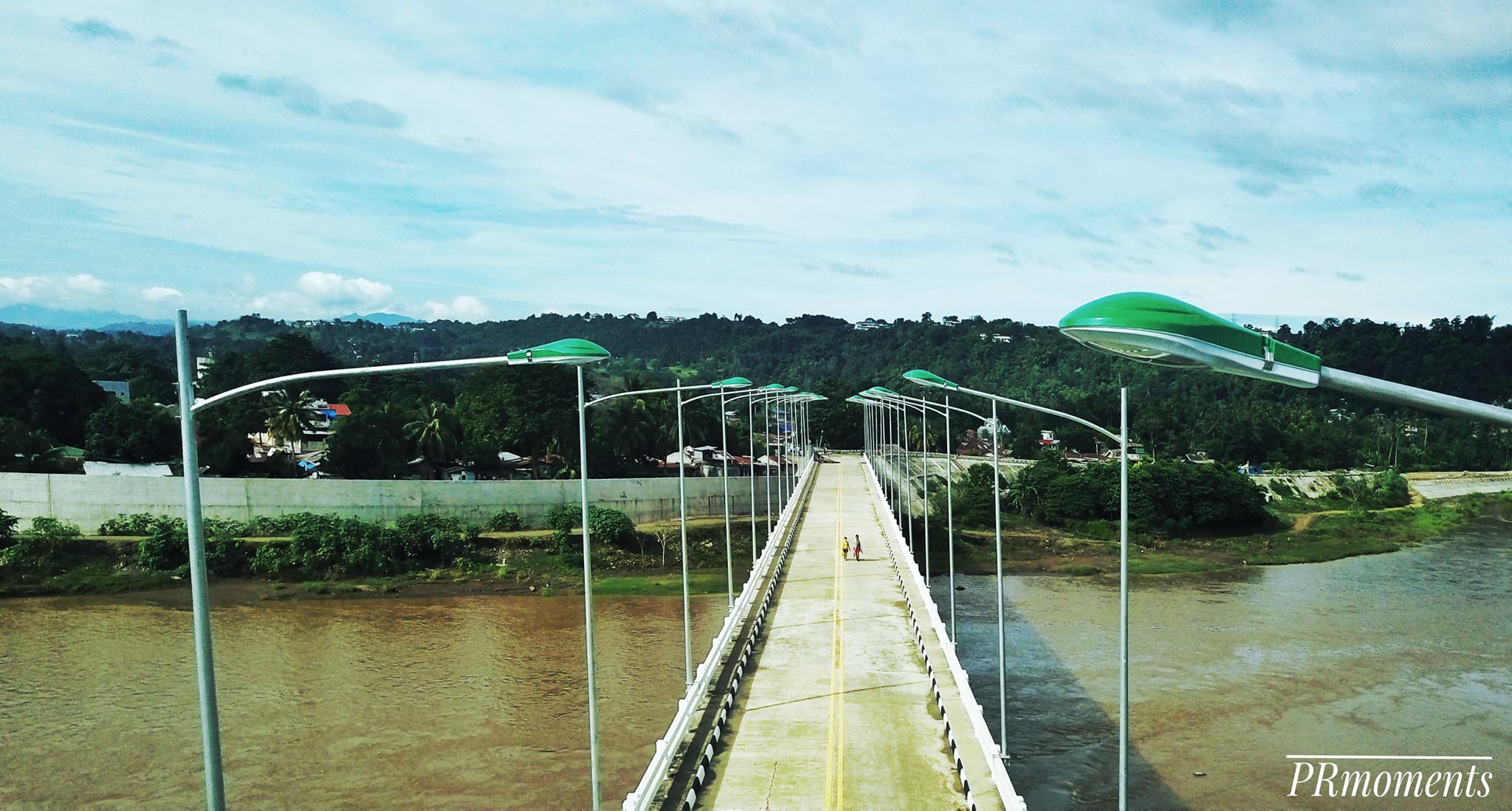Post Lights Installed at the New Macasandig-Balulang Bridge in CDO