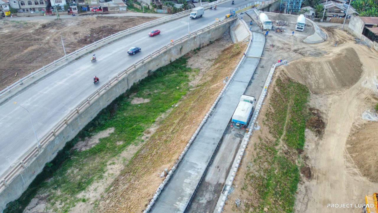 Kagay-an Bridge Improvement and Raising Approach as of January 2022