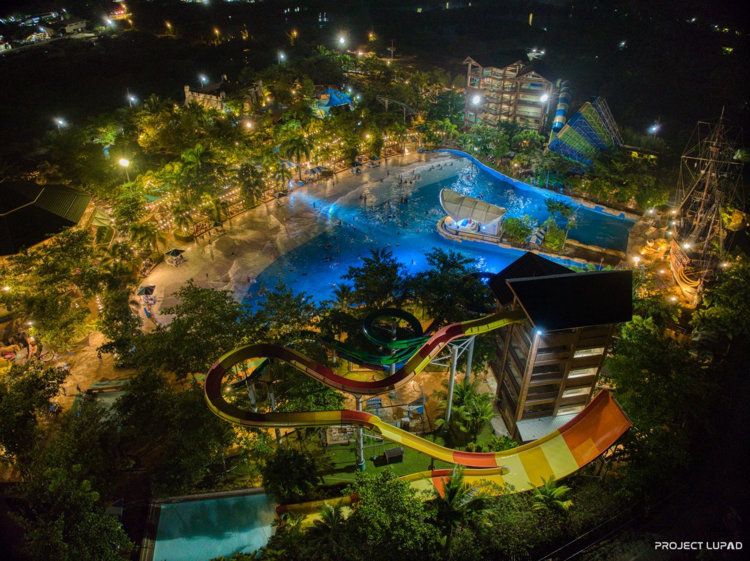 Everything You Need to Know Before Going to Night Splash at Seven Seas