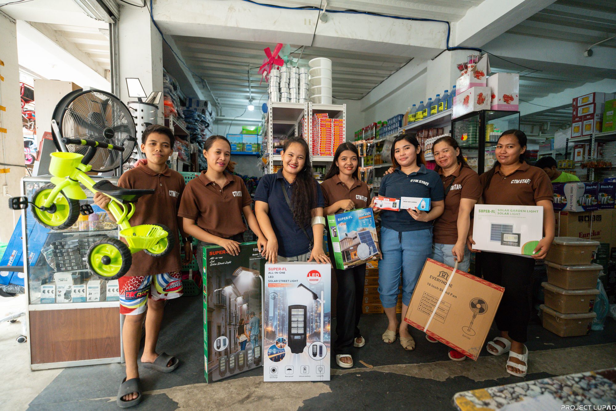 Affordable Holiday Shopping at CTM Bodega in CDO